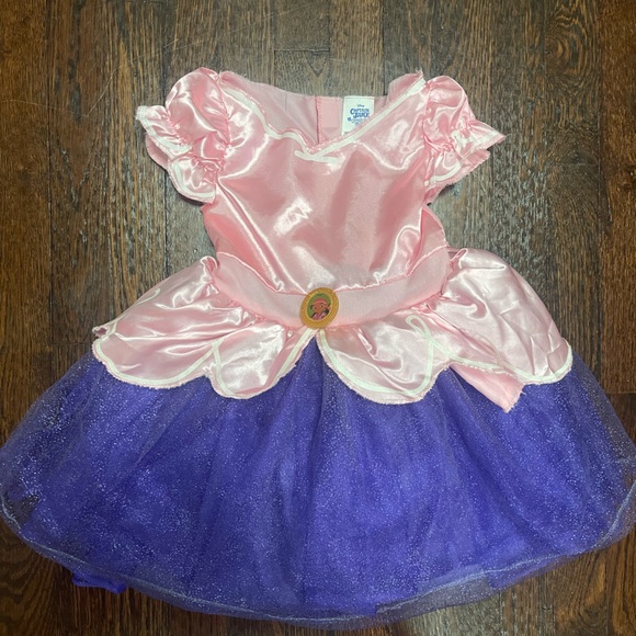 Disney | Costumes | Izzy Costume Jake And The Neverland Pirates 3t ...